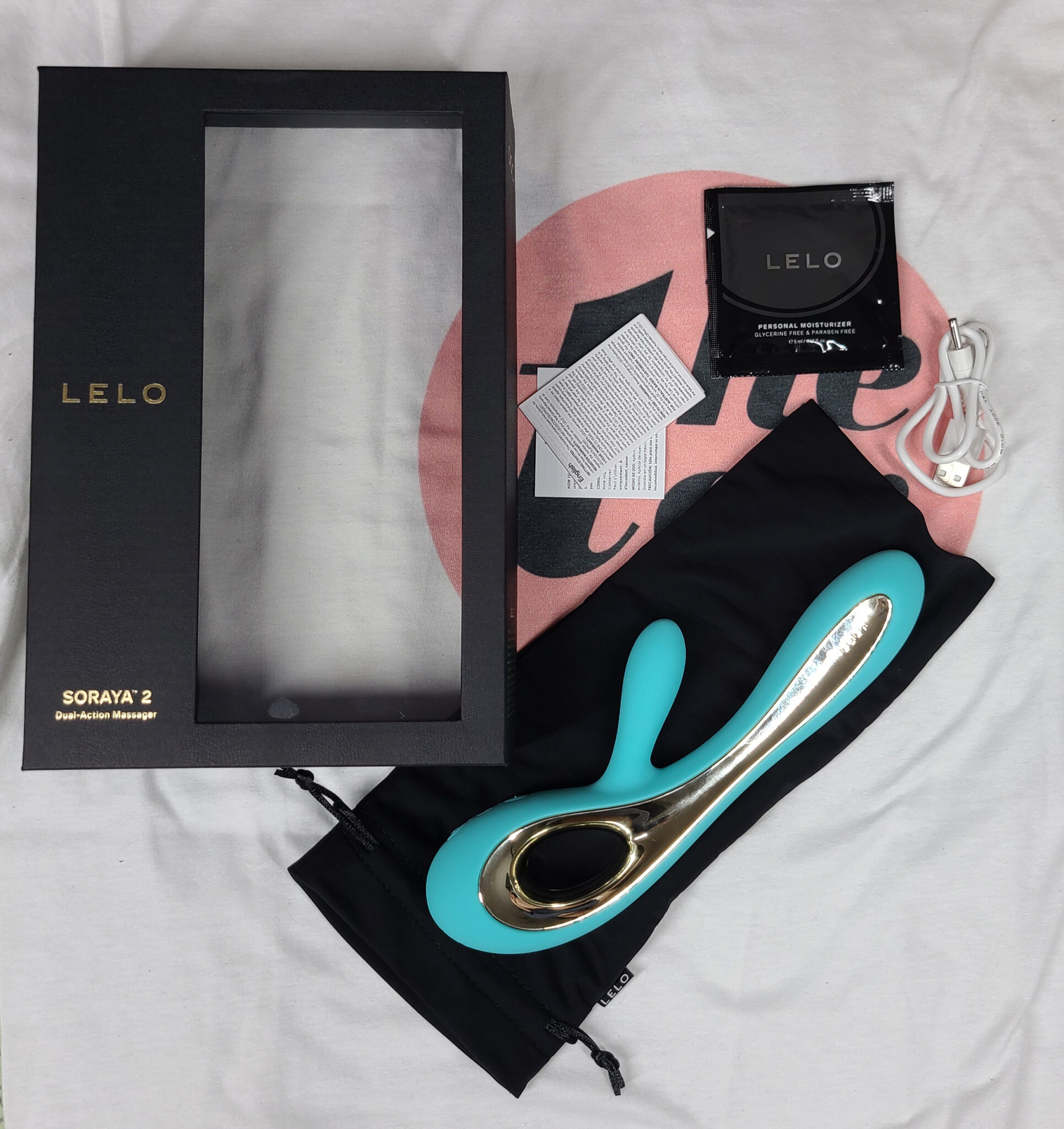 LELO Soraya 2 Review [Is this luxury rabbit vibe worth it?]