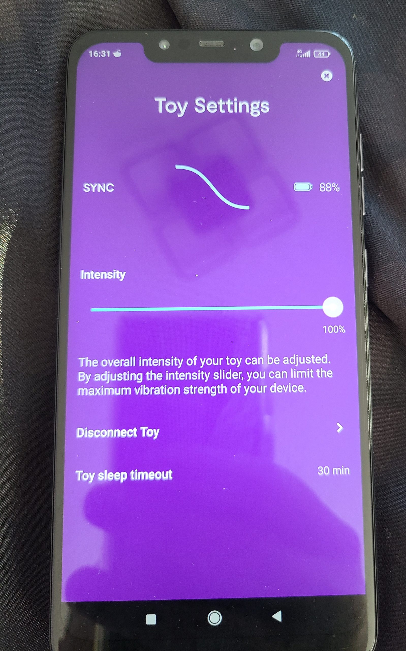 Charging We-Vibe Sync [All You Need To Know]